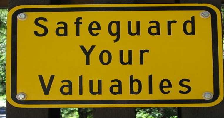 5 Tips For Keeping Valuables Safe - Tat Hit