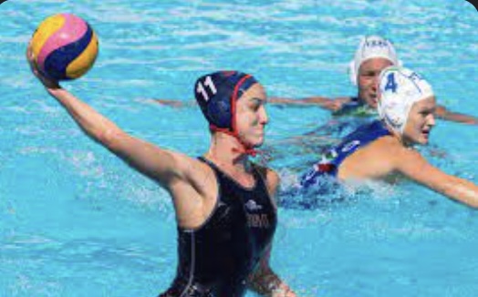 The Dive into the Dynamics of Water Polo Balls - Tat Hit